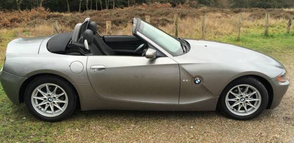 BMW - BMW Z4 1st Gen E85 (2002-2008)